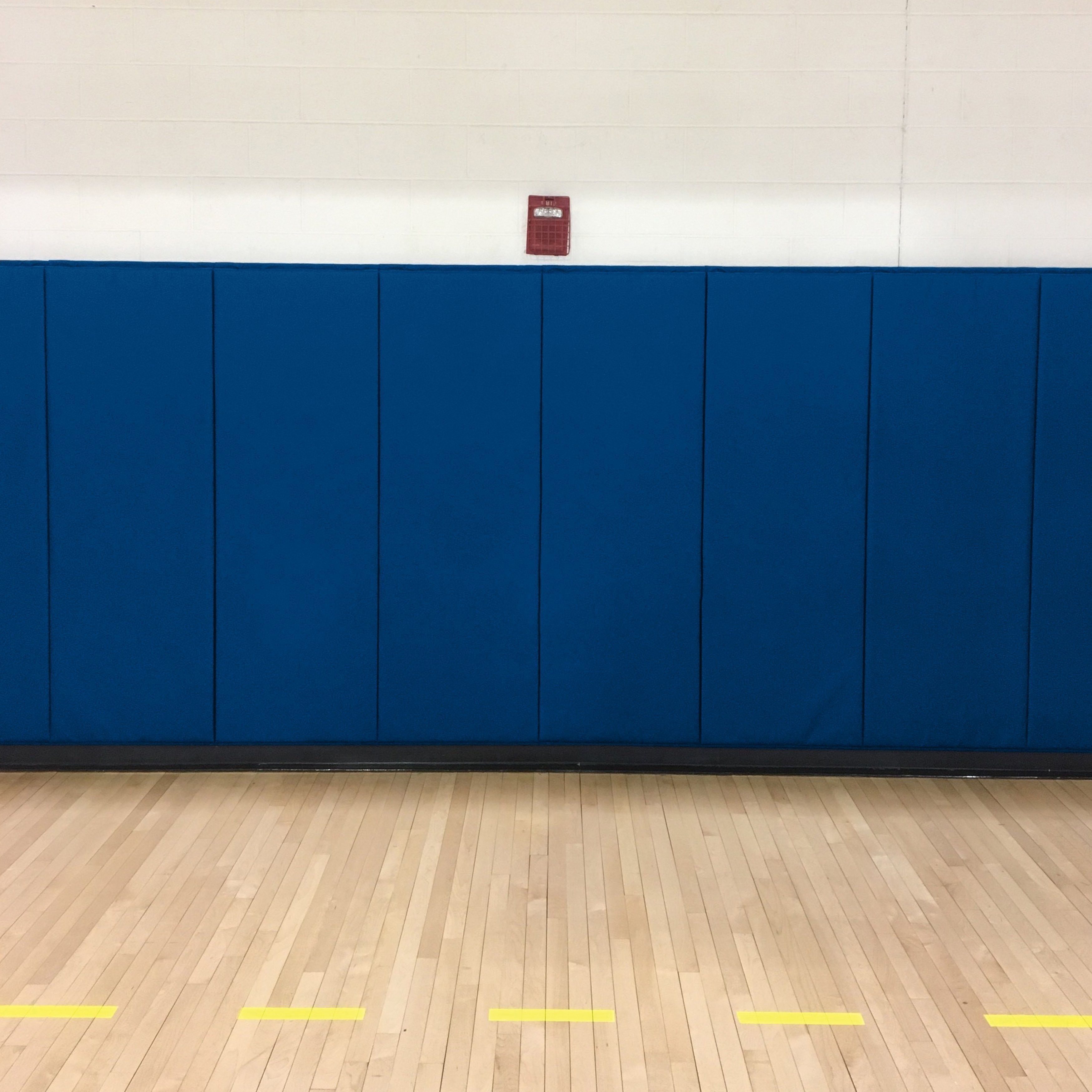 EnviroSafe Gymnasium Wall Padding 2' x 6' x 1.375" AirTex50 Indoor Wall ...
